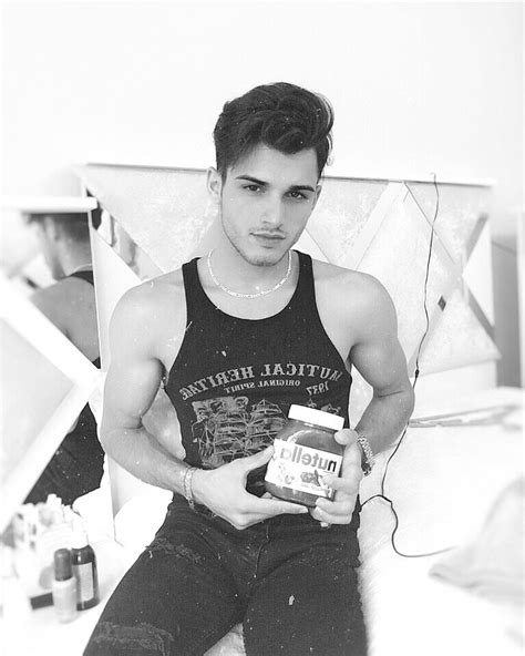 Sinan Turkish Male Escort In İstanbul