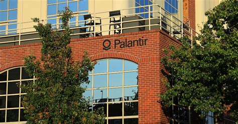 Whats A Palantir The Tech Industrys Next Big I P O The New York Times