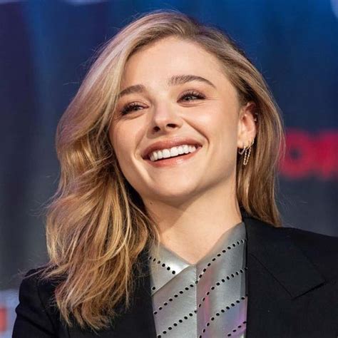 The 50 Most Attractive Blonde Actresses In Their 20s