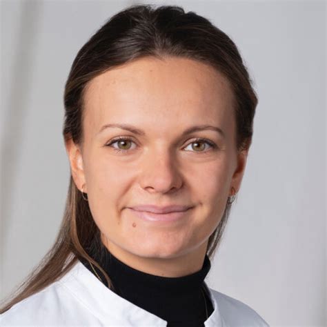 Celina Wagner Physician Scientist National Center For Tumor