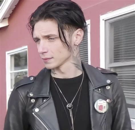 Pin By Caterina On Andy Bvb Andy Black Andy Biersack Black Veil