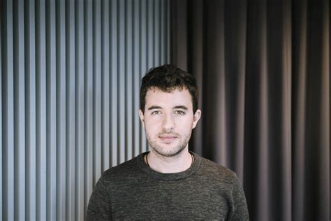 Daniel Hendler Serial Eyes