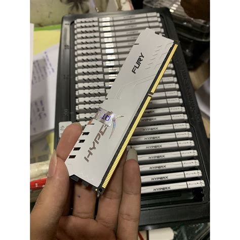 RAM Kingston HyperX Fury White Black Red 8GB 1x8GB DDR3 Bus 1600Mhz