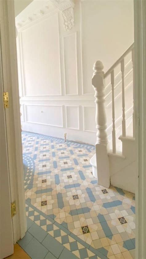 London Mosaic Narrow Hallway Decorating Hallway Designs Tiled Hallway