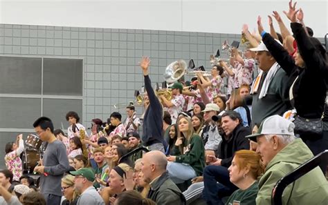 Cheer For Comets Enjoy Lunch At Community Appreciation Day Utd Intercom The University Of