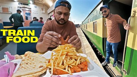 Train Ka Khana Travelling To Multan From Karachi Express Pak