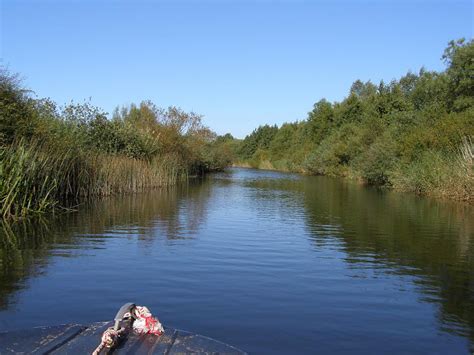 Liepājas Ezers Un Bārtas Upe Spoki