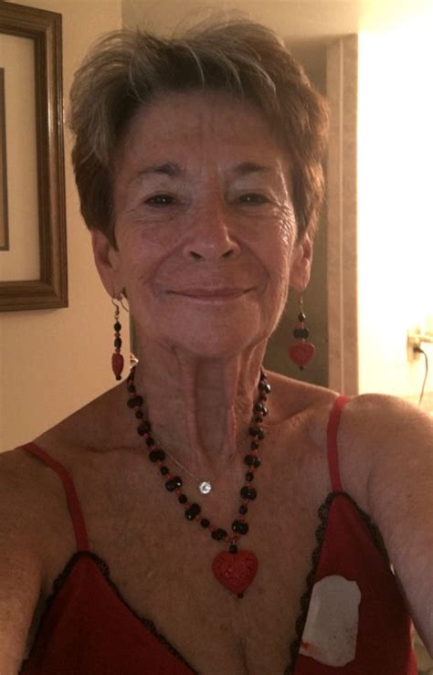 Adorable Lady Tumbex