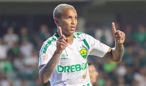 Deyverson Admite Sonho Em Jogar No Vasco E Não Descarta Corinthians