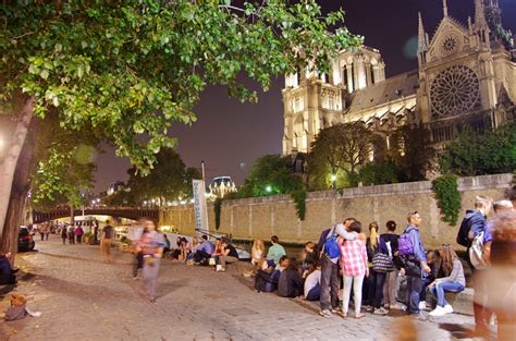 파리의 첫 랜드마크 노트르담 성당 두피디아 여행기