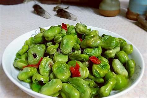 酸爽蒜香蚕豆的做法 菜谱 香哈网