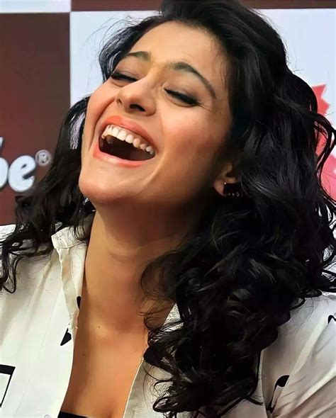 Luscious Lips Wide Mouth And Deep Soft Throat Shes Definitely The Oral Queen Rkajoldevgn