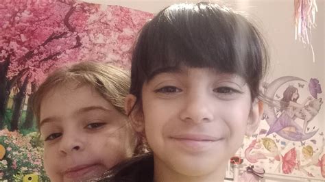 παιζουμε παιχνιδια🥰 Youtube