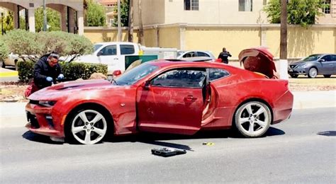 Arrestan Ebrio A Bordo De Camaro En El Canal Decomisan Arma EN VIVO