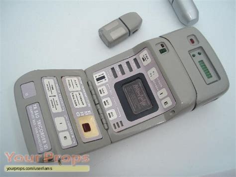 Star Trek The Next Generation Season 1 Mk Vi Medical Tricorder Replica