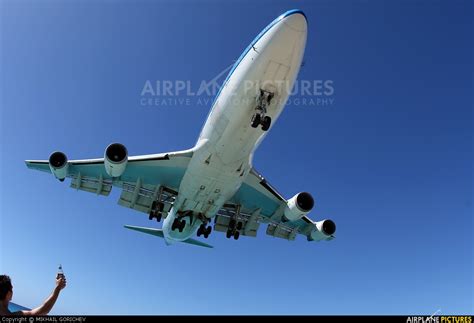 Ph Bfl Klm Boeing 747 400 At Sint Maarten Princess Juliana Intl