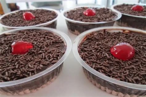 Receita De Bolo De Pote Recheio De Brigadeiro Receitas Brasileiras