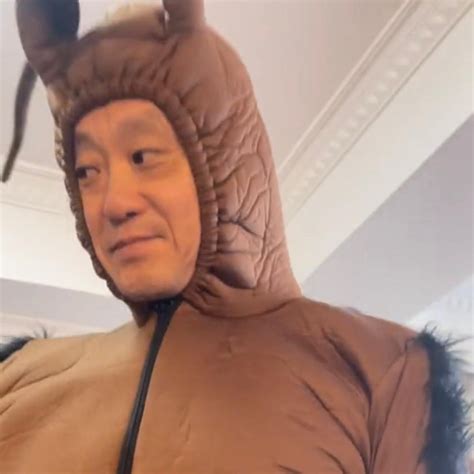 五一快樂！帶爸媽出去跳個舞 五一快樂！帶爸媽出去跳個舞 By 云吞它爹