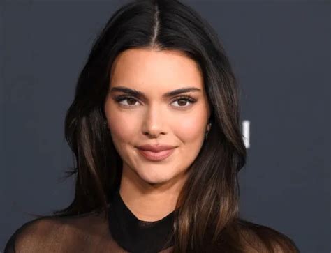 Kendall Jenner Wears Her Riskiest Look Yet—and Fans Have Thoughts