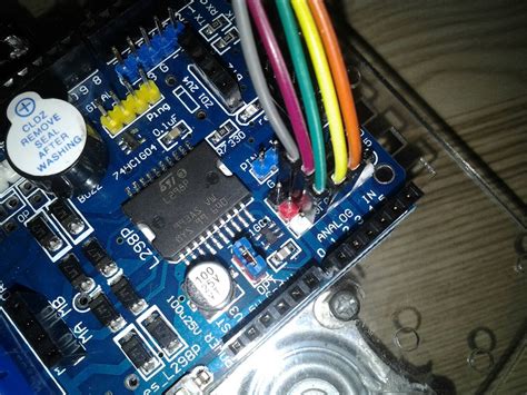 โปรเจค หุ่นยนต์เดินตามเส้น 3 เซ็นเซอร์ Arduino L298p