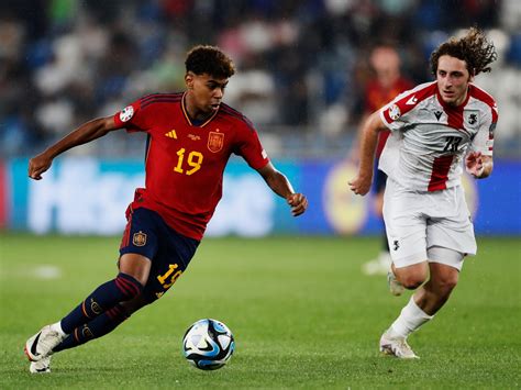 Lamine Yamal se estrena gol en la victoria 7 1 de España sobre Georgia