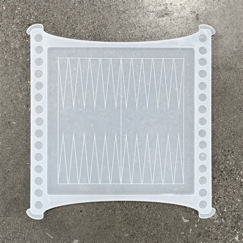 14x14x05 Medium Backgammon Board With Pieces Silicone Mold — Crafted