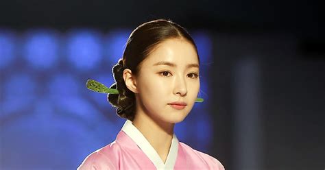 포토엔hd 신세경 단아한 한복맵시