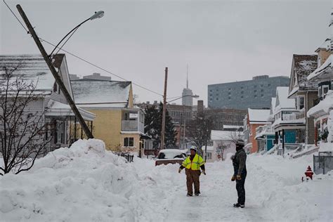 Buffalo Winter Storm Photos Dramatic Images From Deadly Blizzard