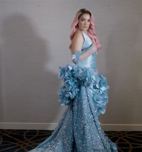 El Vestuario De Karen Yapoort Para Premios Soberanos 2025