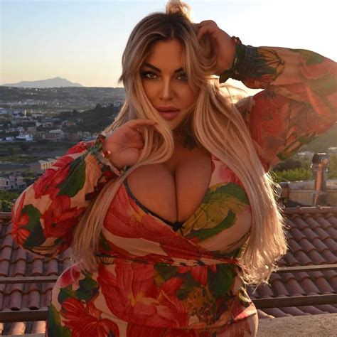 Wellen Rocha Uma Selfie Pra Mostrar A Beleza Dessas Peças Lindas