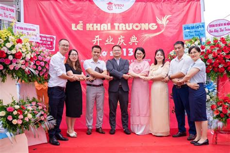 Chi phí nhượng quyền trung tâm tiếng Trung QTEDU