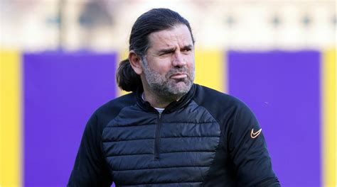 İbrahim Üzülmez Alpaslan Öztürk Ekmek Yediği Kaba Pisleyen Birisi
