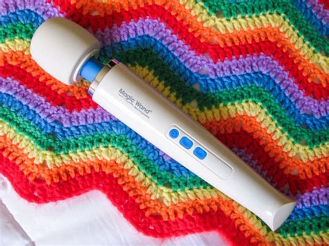Review Hitachi Magic Wand Rechargeable