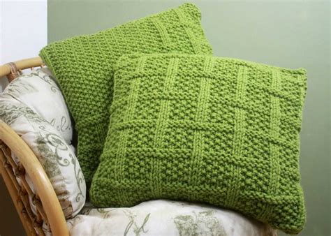 Cozy And Complimentary Free Uk Knitting Patterns For Cushions