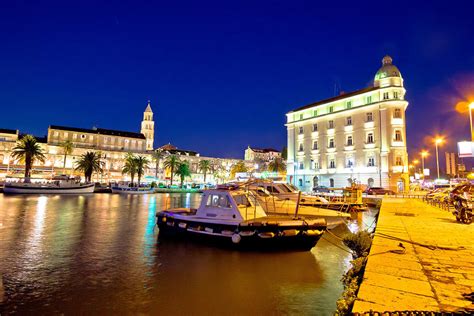 Split Architecture Evening Seafront View Photograph By Brch Photography