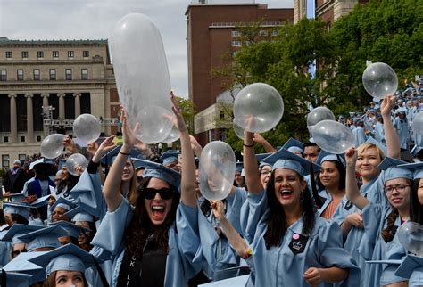 Millennial Women Are Waiting Longer To Have Sex Reversing Gen X Trend