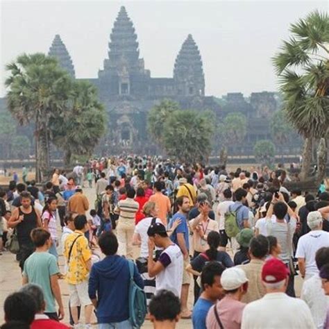 កម្ពុជា ចំណូលបានមកពីការលក់សំបុត្រឱ្យភ្ញៀវបរទេស ចូលកម្សាន្តនៅរមណីយដ្ឋានអង្គរ