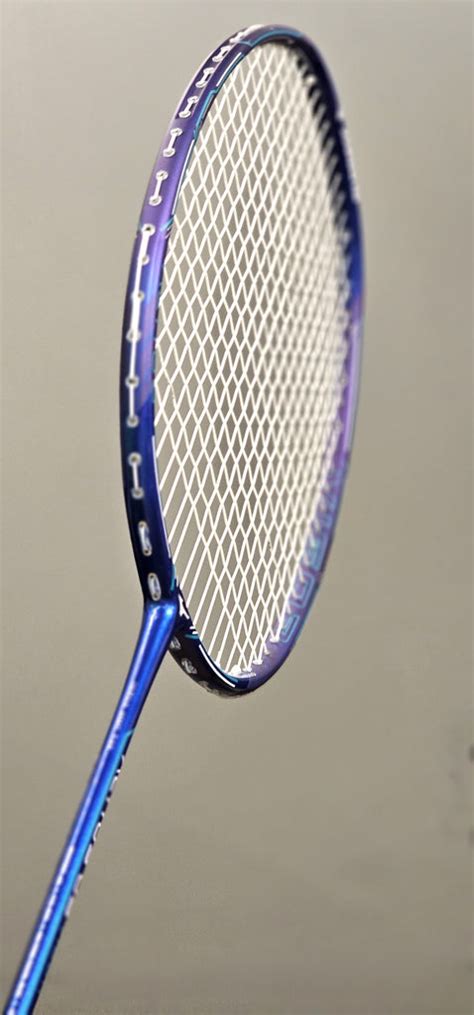 Mizuno Altius 05 Vigor Badminton Racket Badminton Racket Review