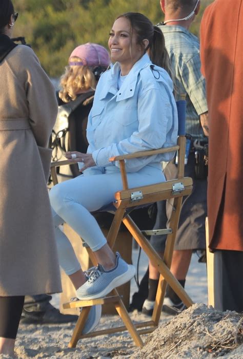 Jennifer Lopez Beach Photo Shoot In Malibu 11302022 • Celebmafia