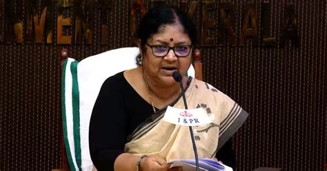 അന്തിമ പട്ടിക കരടായി പ്രസിദ്ധീകരിക്കാൻ നിർദ്ദേശിച്ചു ഇതോടെ അയോഗ്യരും