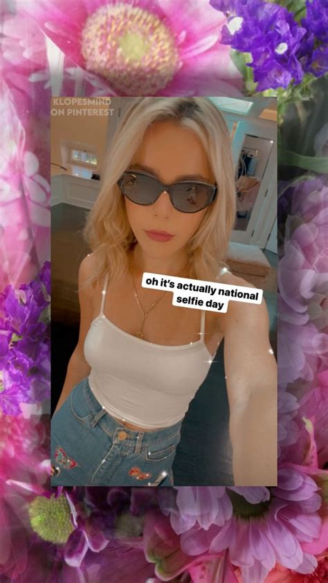 Kiernan Shipka Wallpaper