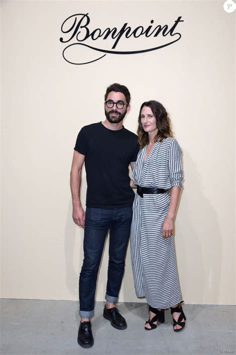 Camille Cottin et son compagnon Défilé Bonpoint printemps été 2019 au
