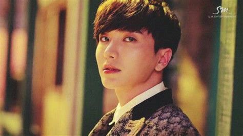 Leeteuk ー Super junior Hombres guapos Viejitos