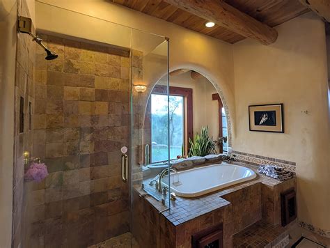 20 Santa Fe Southwest Bathroom Ideas For Desert Inspired Decor