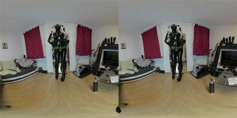 Kitty And Jessicas Clips Get Used By Shemale Mistress Latex Dominaton