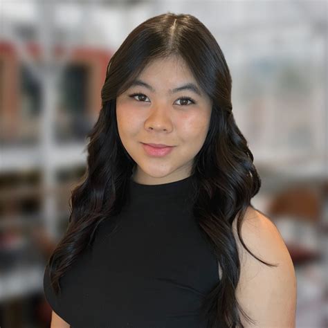 Annie Bui Client Relationship Specialist Charles Schwab Linkedin