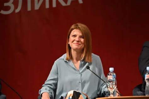 Сања Лукаревска Европа и двете жени Civilmedia