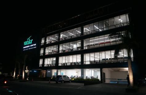 Vatika Business Centre Redefining Office Spaces For Modern Businesses