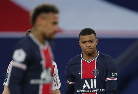 Kylian Mbappé explicó por qué aún no renovó con el PSG y cuál es su principal pretensión Infobae
