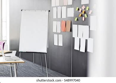24 714 рез. по запросу «Flip chart» — изображения, стоковые фотографии ...